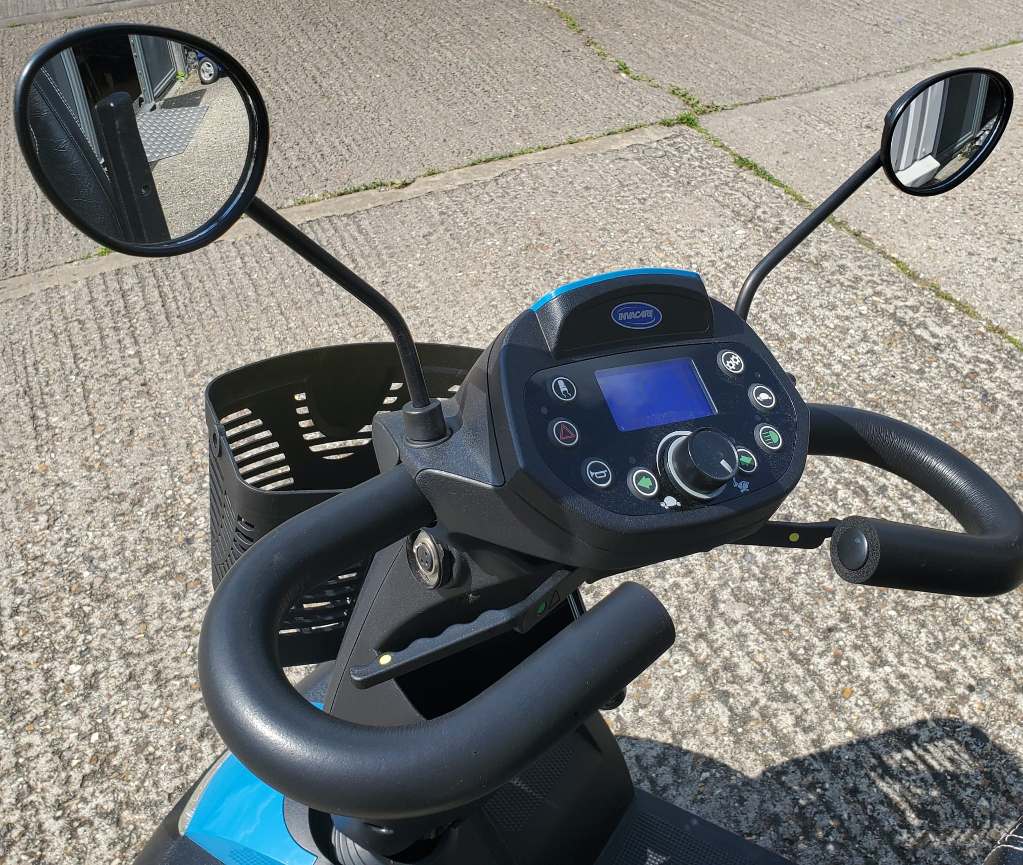 Invacare Comet Pro 8mph Mobility Scooter | EzzE Mobility