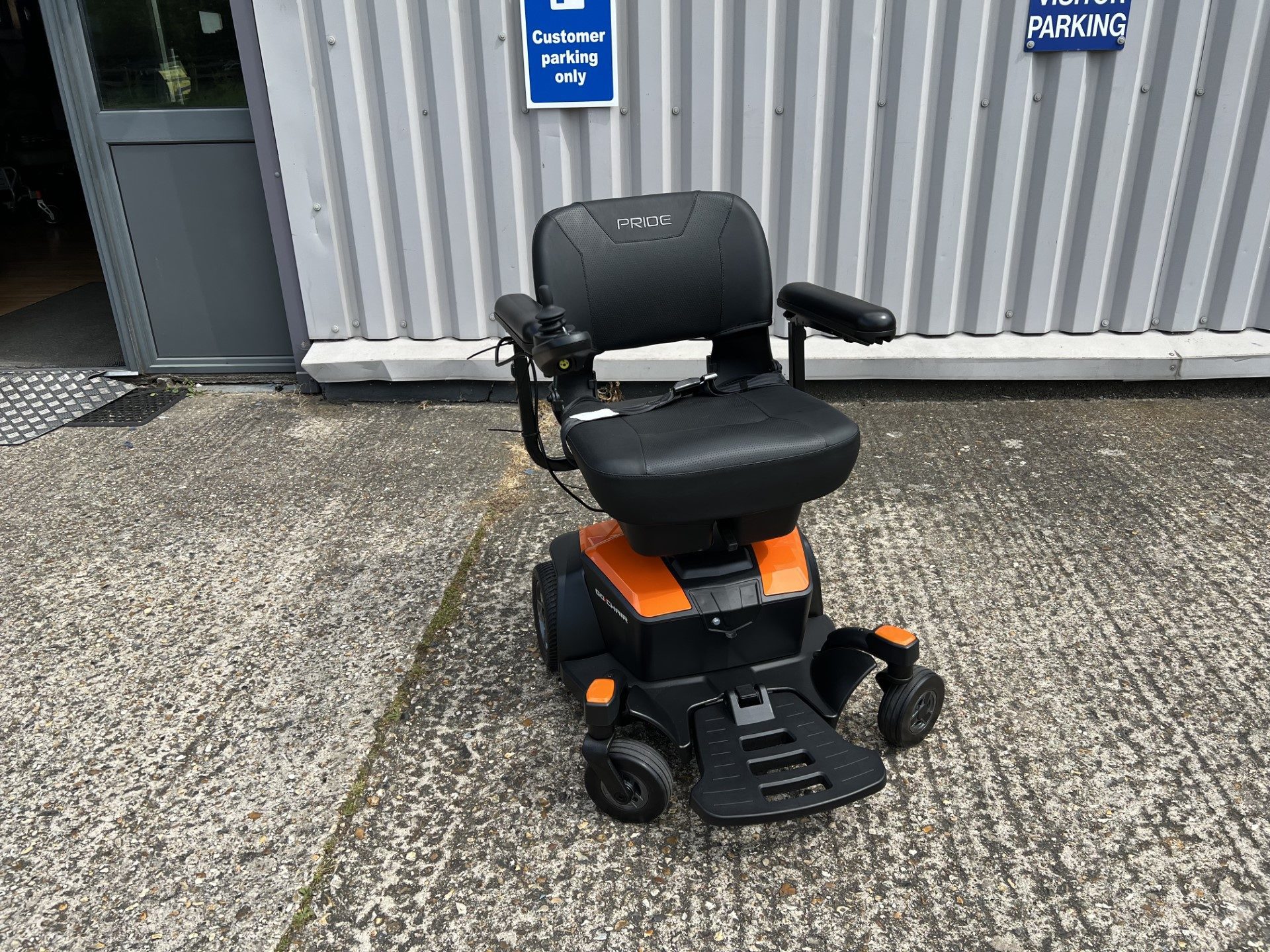 New Pride Go Chair 4mph | EzzE Mobility