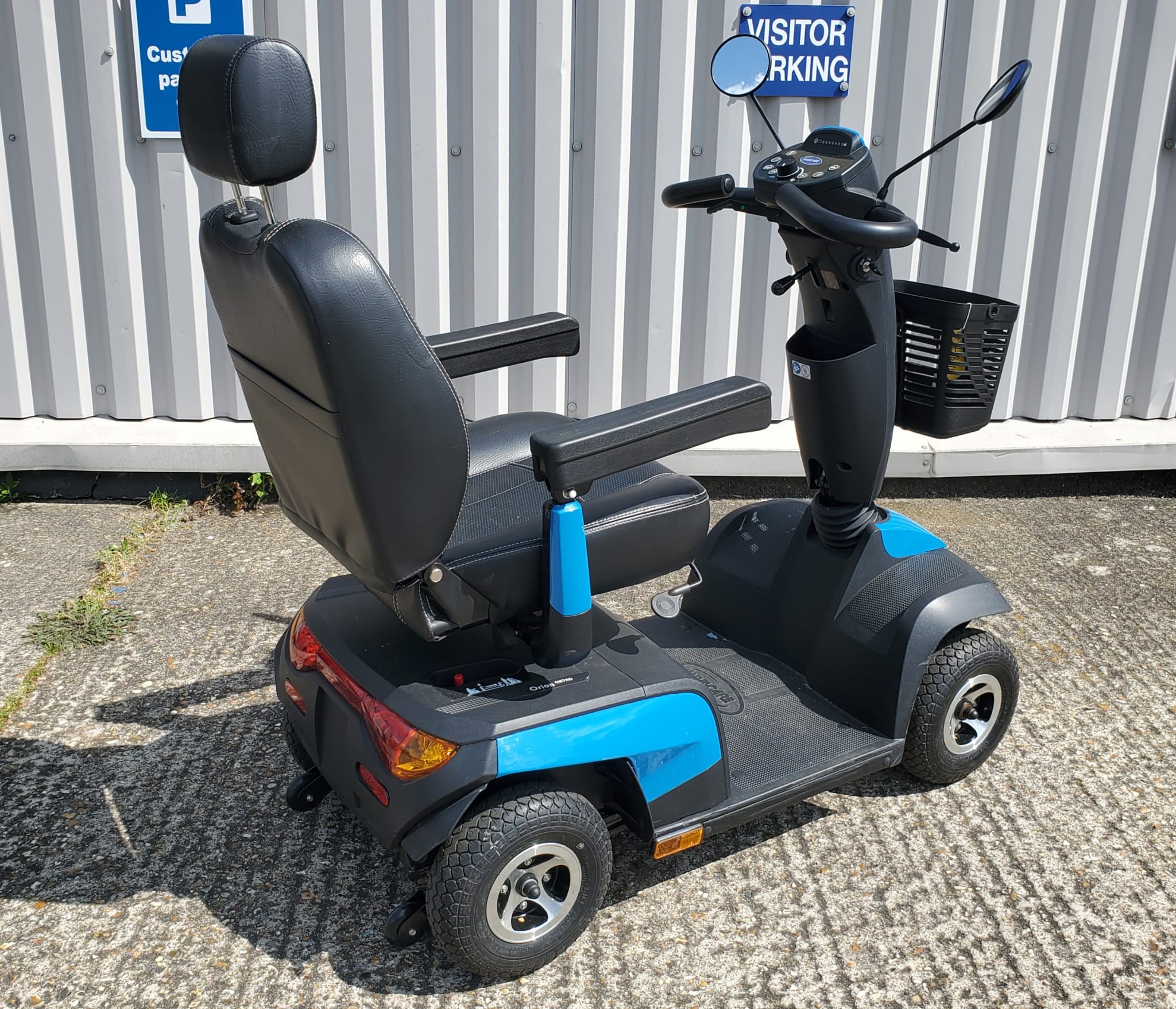 Invacare Metro 8mph Mobility Scooter | EzzE Mobility
